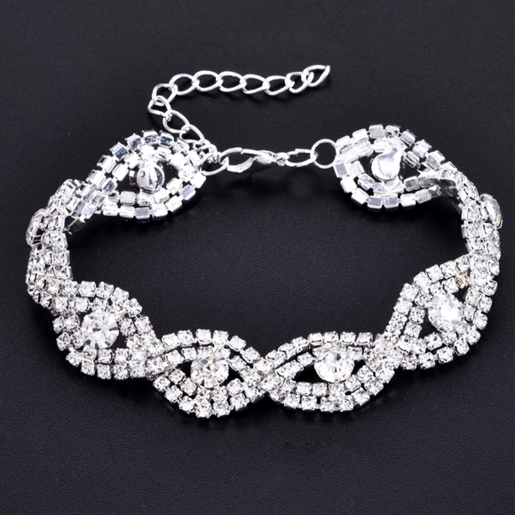 Austrian Crystal | Jewelry | Stunningly Gorgeous Silver Crystal ...